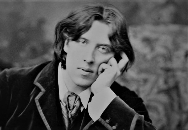 Roses And Rue poem - Oscar Wilde